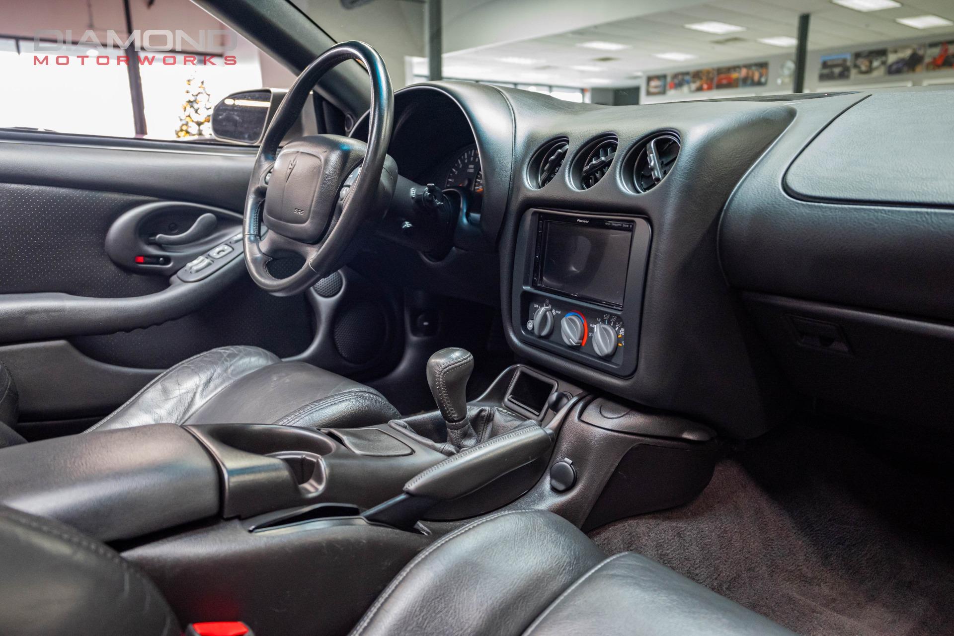 Pontiac Firebird 2002 Interior