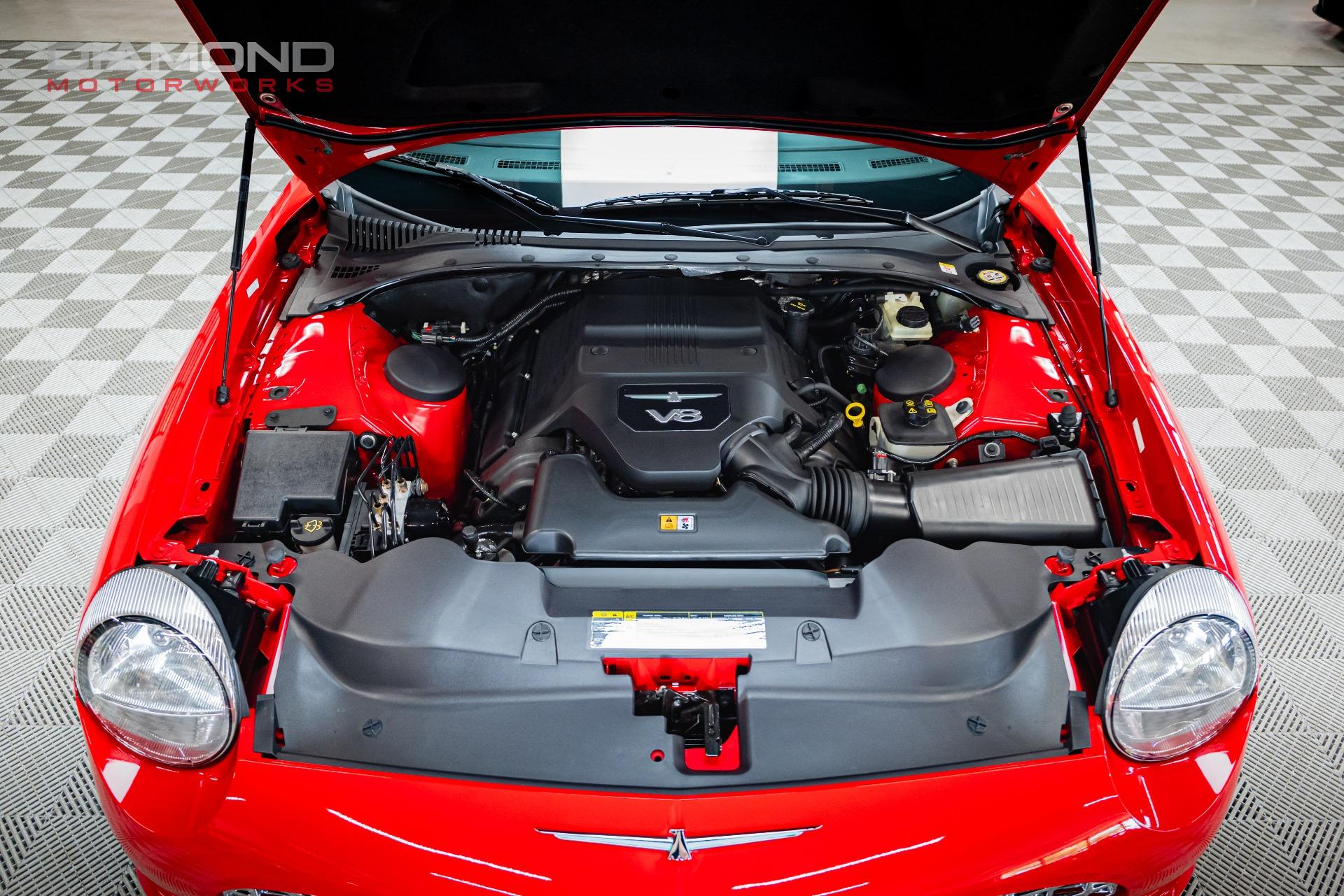 2005 Ford Thunderbird Engine